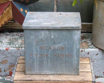 Antiques Vintage Farmhouse Rustic Architectural by lloydstreasures