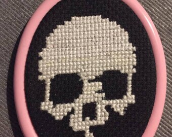 Skull cross stitch | Etsy