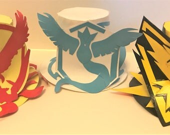 Legendary bird Pokemon succulent plant pot