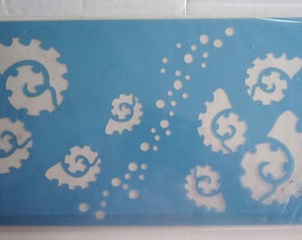 World Map Stencil / Plastic reusable / Painting art supply