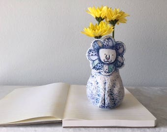Lion vase | Etsy