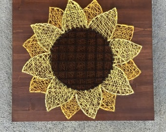 Sunflower string art | Etsy