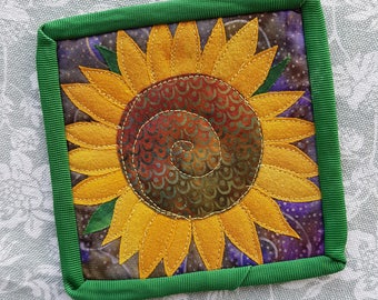 Sunflower Art quilt. Wall hanging. Wall art quilt.
