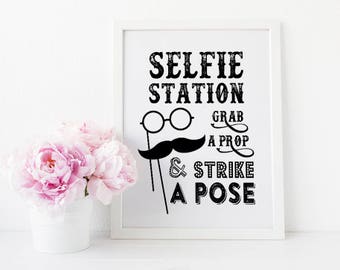 Selfie station sign | Etsy