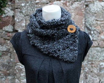 Knitted button scarf | Etsy