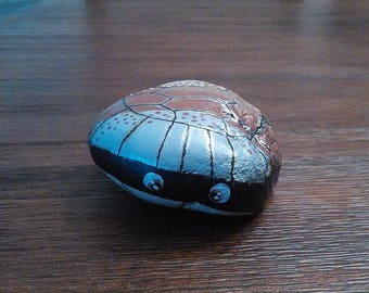 Painted rock turtle | Etsy