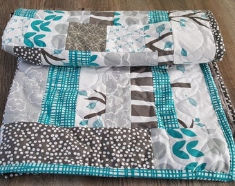 Neutral baby quilt | Etsy