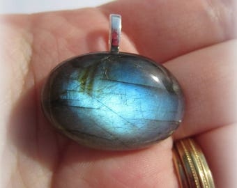 Blue Labradorite Pendant Necklace 14k Gold September