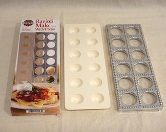 Vintage pasta maker | Etsy