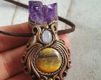 Handmade Mystic Healing crystal and stone by HandmadeMystic