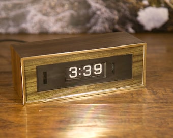 Vintage clock | Etsy