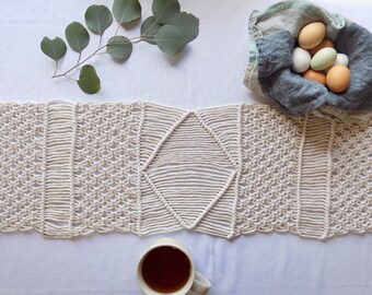Macrame table runner | Etsy