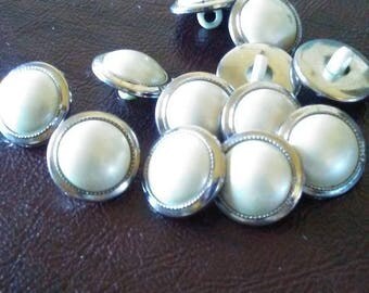 Pearl buttons | Etsy