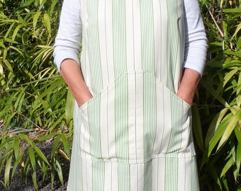 Cross back apron | Etsy