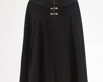 Cape with collar | Etsy