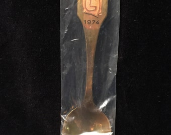 Have a knife day see you spoon: cute cross-stitch pattern