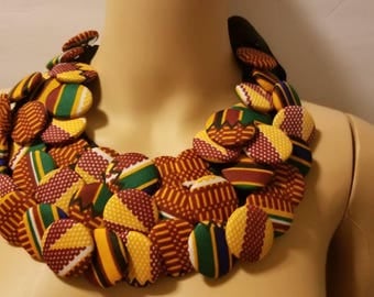 Button necklace | Etsy