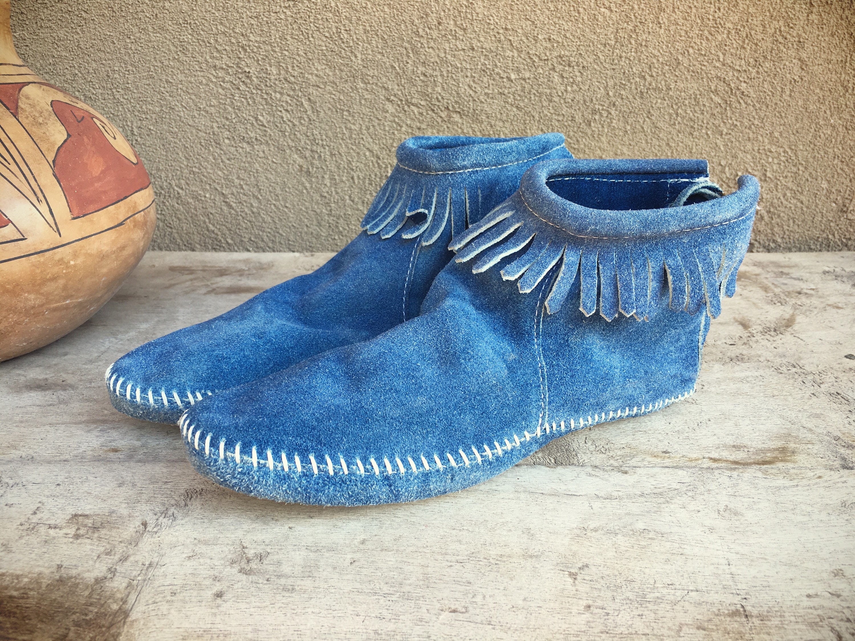 Vintage blue suede Women's Size 7.5 Minnetonka moccasin ankle boot ...