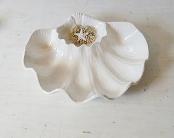 Clam shell bowl | Etsy