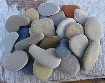 Flat beach stones | Etsy