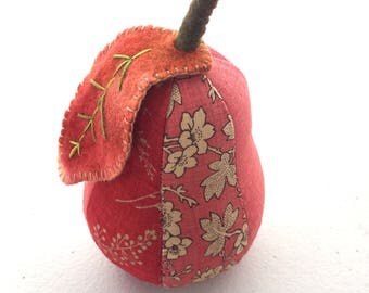 PDF Sewing Pattern for Plush Pear Pincushion Ornament and