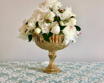 Beautiful Metallic Gold Round Vase Gold Wedding Vases