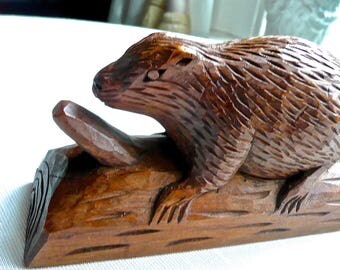 Hand carved beaver | Etsy