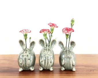 Rabbit vase | Etsy