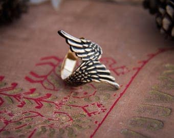 Angel wings ring | Etsy